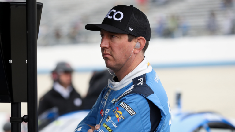 Bristol Pit Road Perils: How Drivers Tackle One of NASCAR’s Trickiest ...