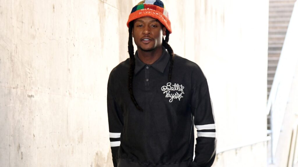 DeAndre Hopkins Reveals Two Priorities for Picking a Team as Kay Adams ...