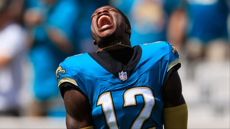 Travis Hunter Injury Update: Will the Two-Way Star Return if Jaguars ...